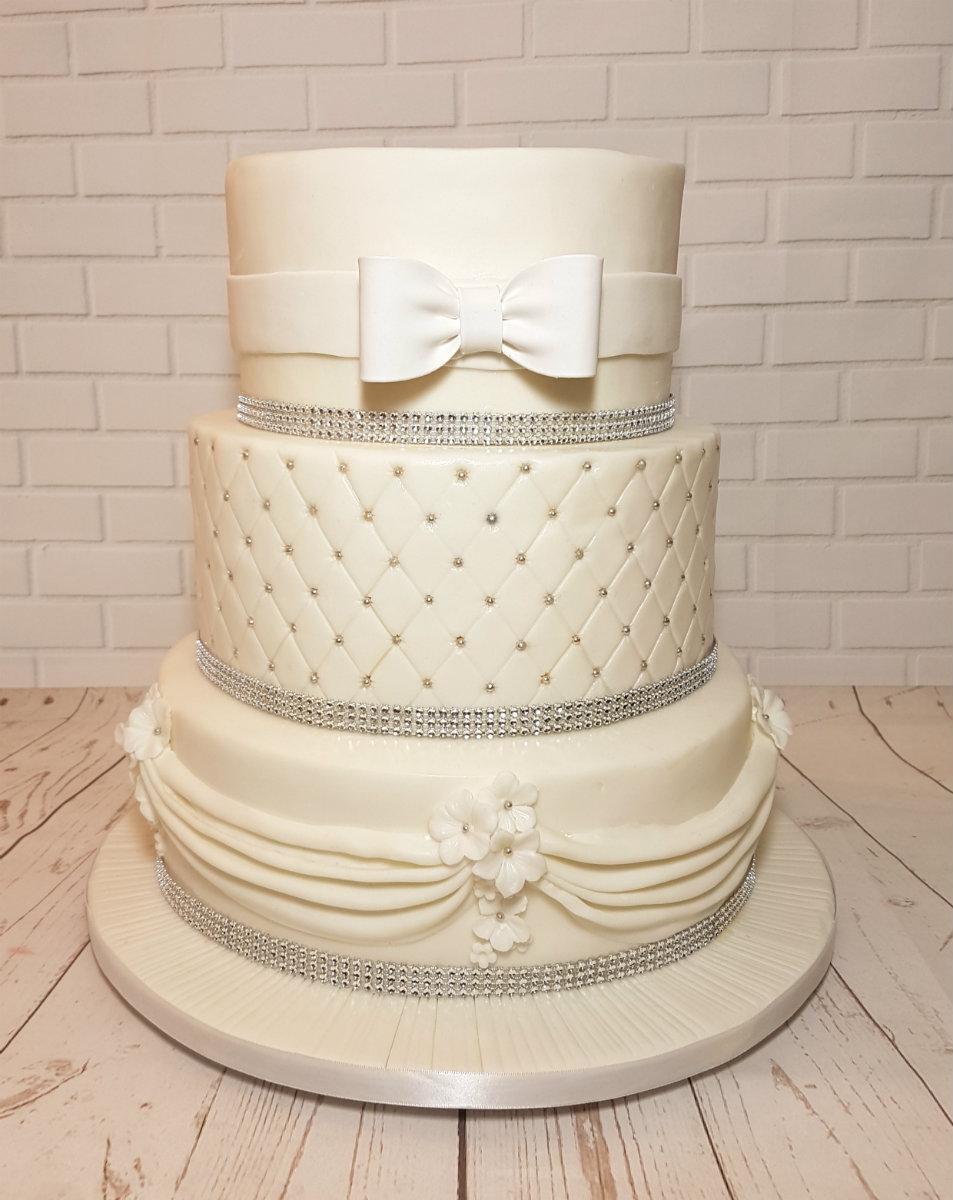 Quilted Wedding Cakes - Quality Cake Company
