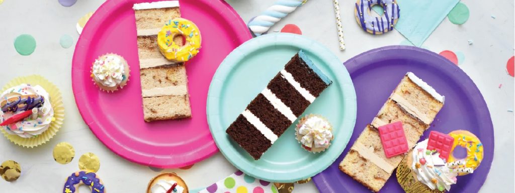 How to Cut a Round Cake - Quality Cake Company