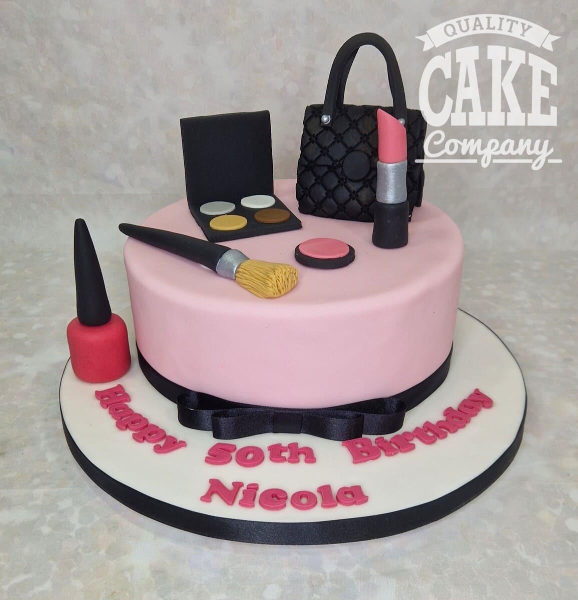 Make Up & Beauty Theme Cakes - Quality Cake Company